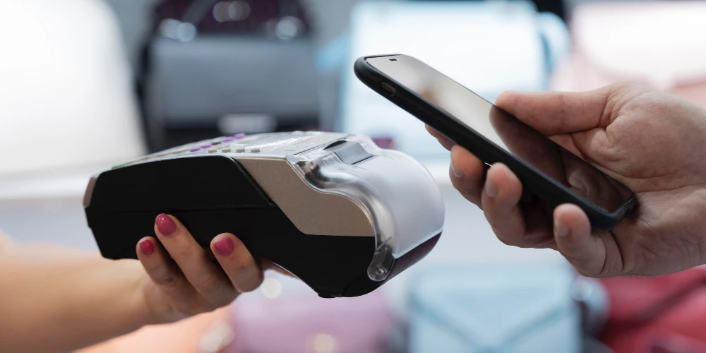 Top 7 Mobile POS Systems for Small Businesses: A Look Ahead to 2025 ...